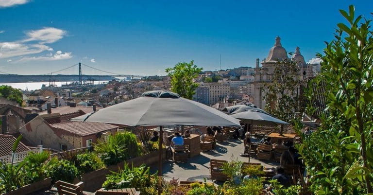 Les plus belles terrasses Rooftop Bars sur les toits de Lisbonne